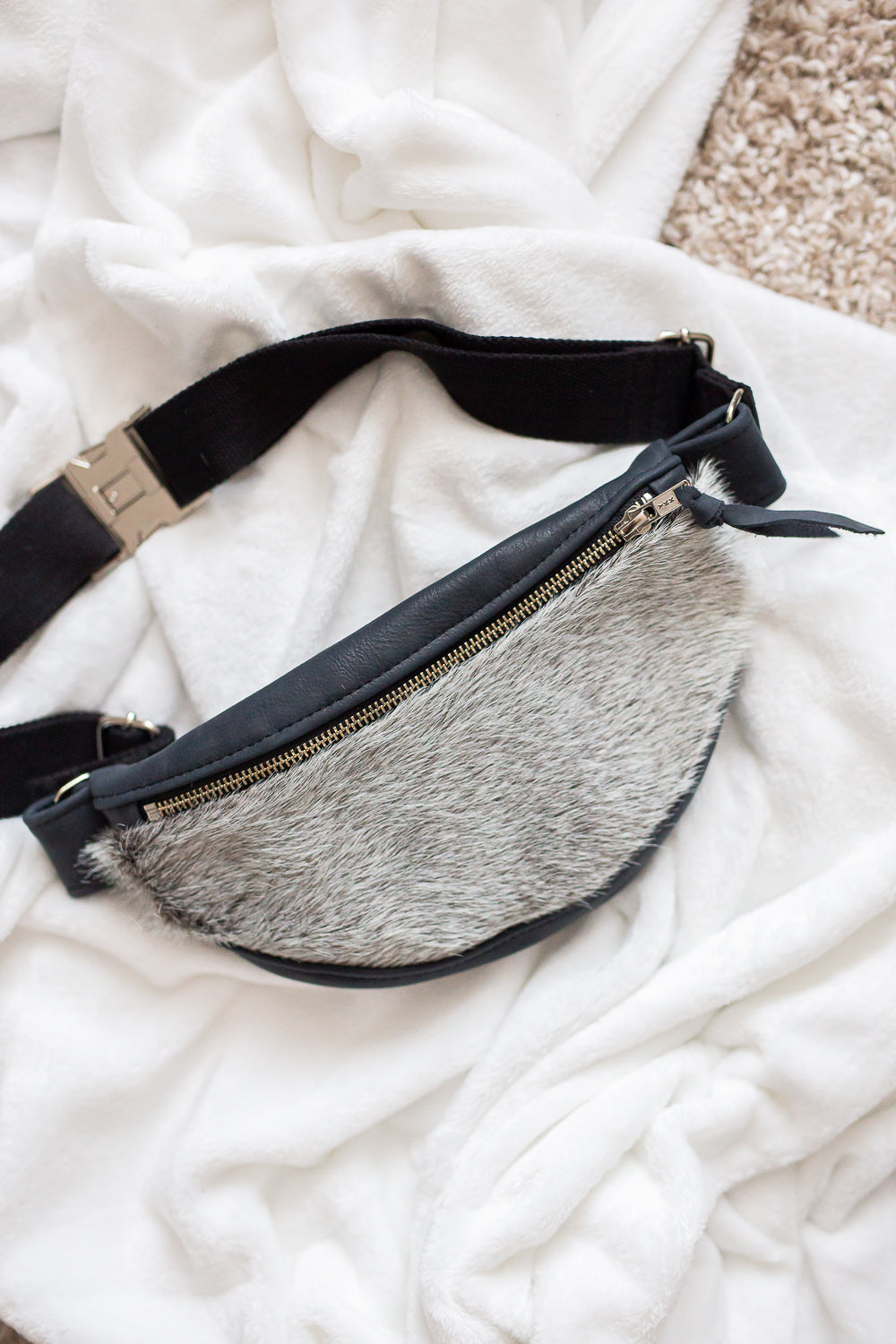 Fur Leather – Roncy Packs